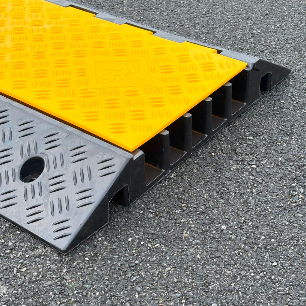 Cheap Speed Bumps | Speed Ramps & Fixings | eracco.co.uk